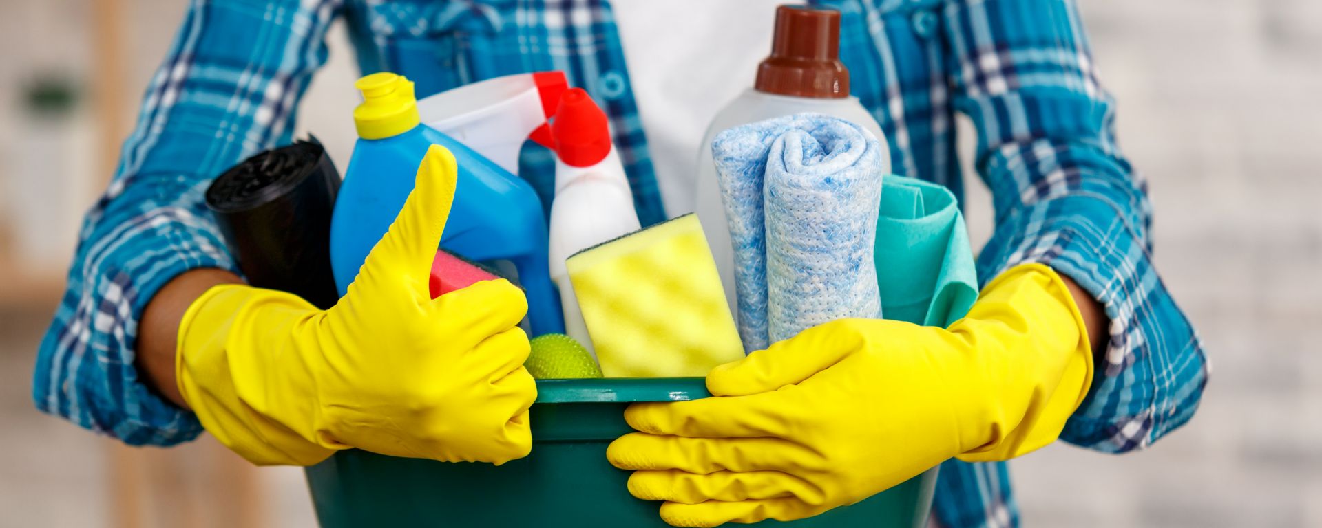 5 Benefits of Regular Cleaning Service